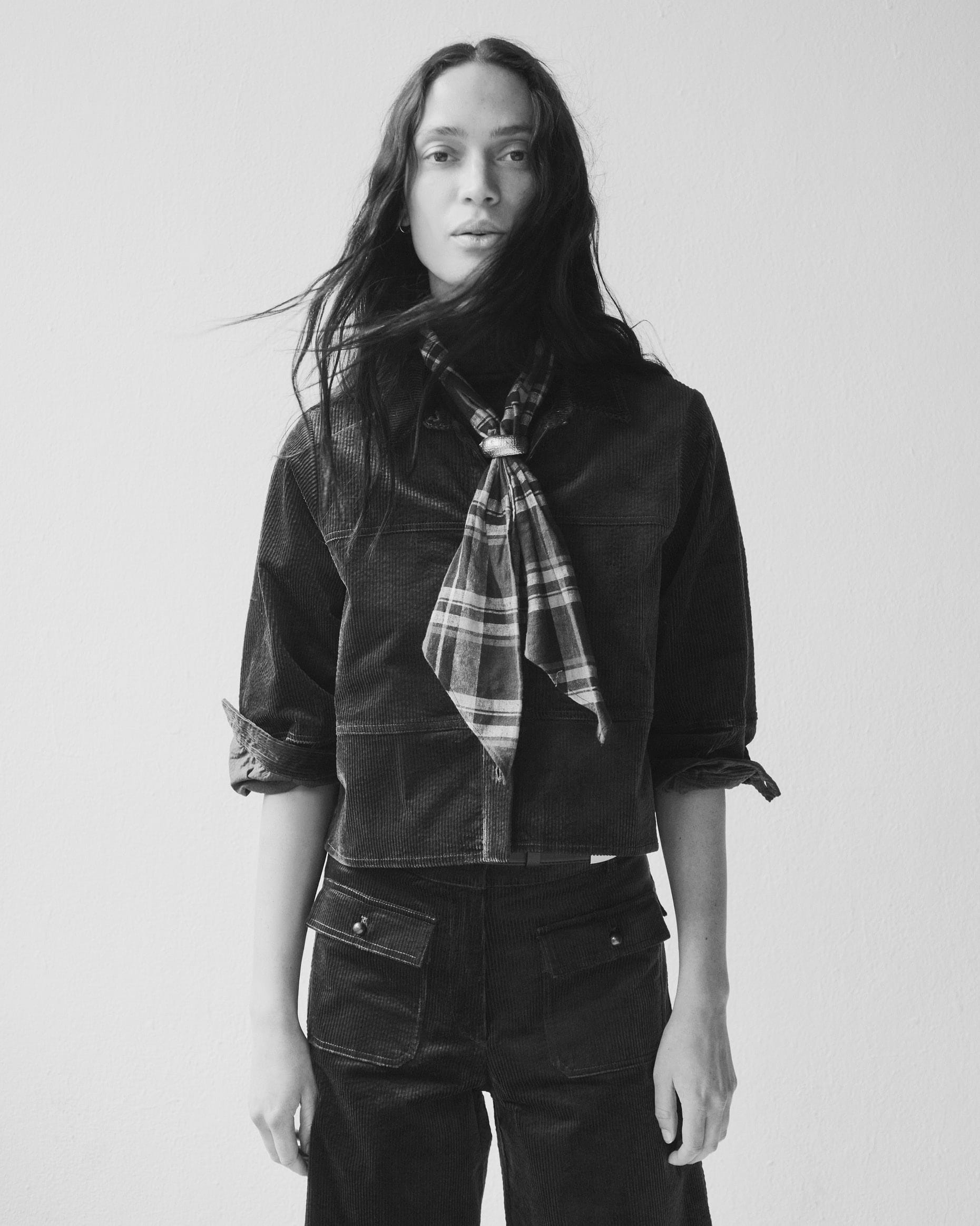 SCOTTYBI Coffeawood | Scarf | SESSÙN Official website