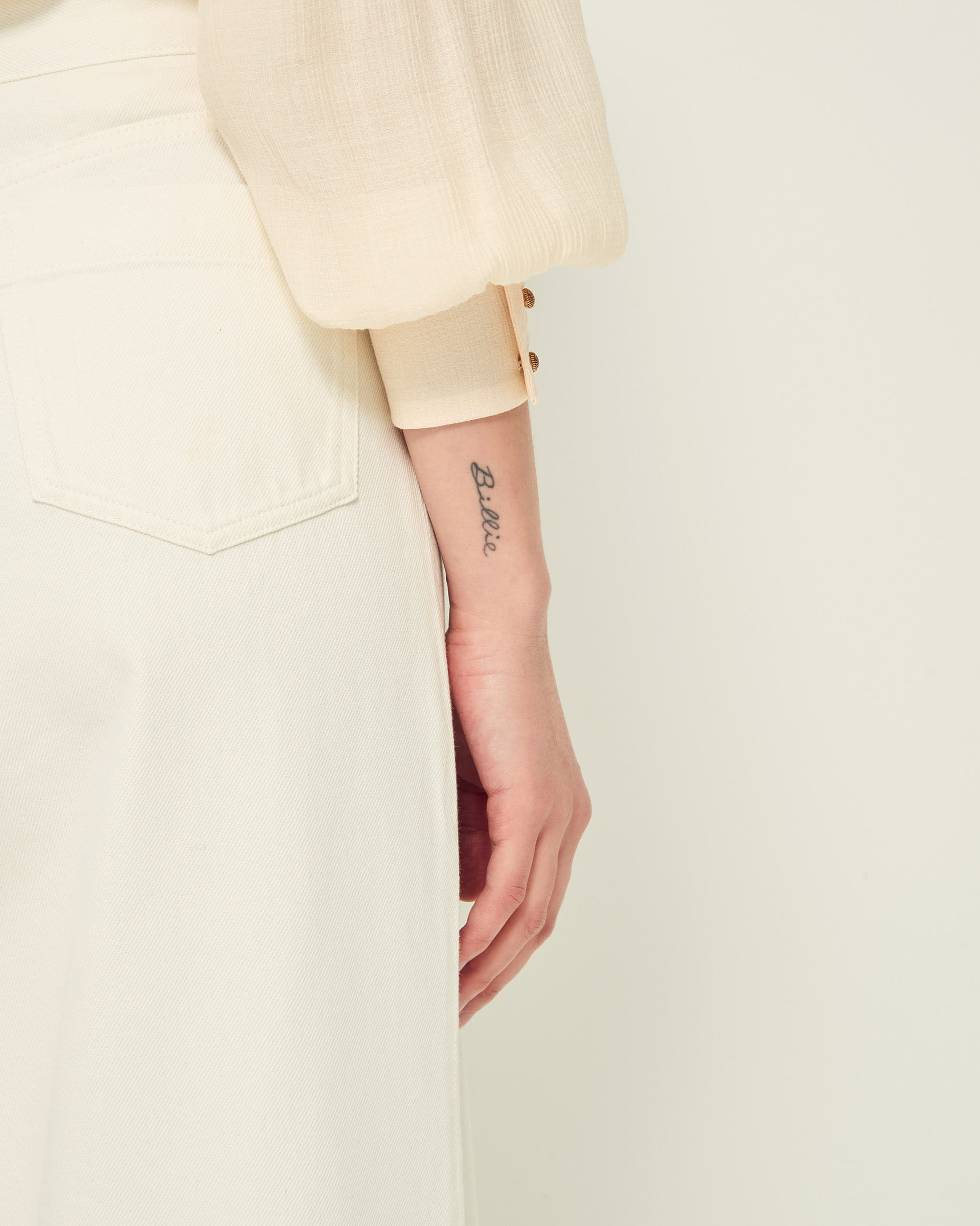 DAISY B Ivory | Blouse | SESSÙN Official website