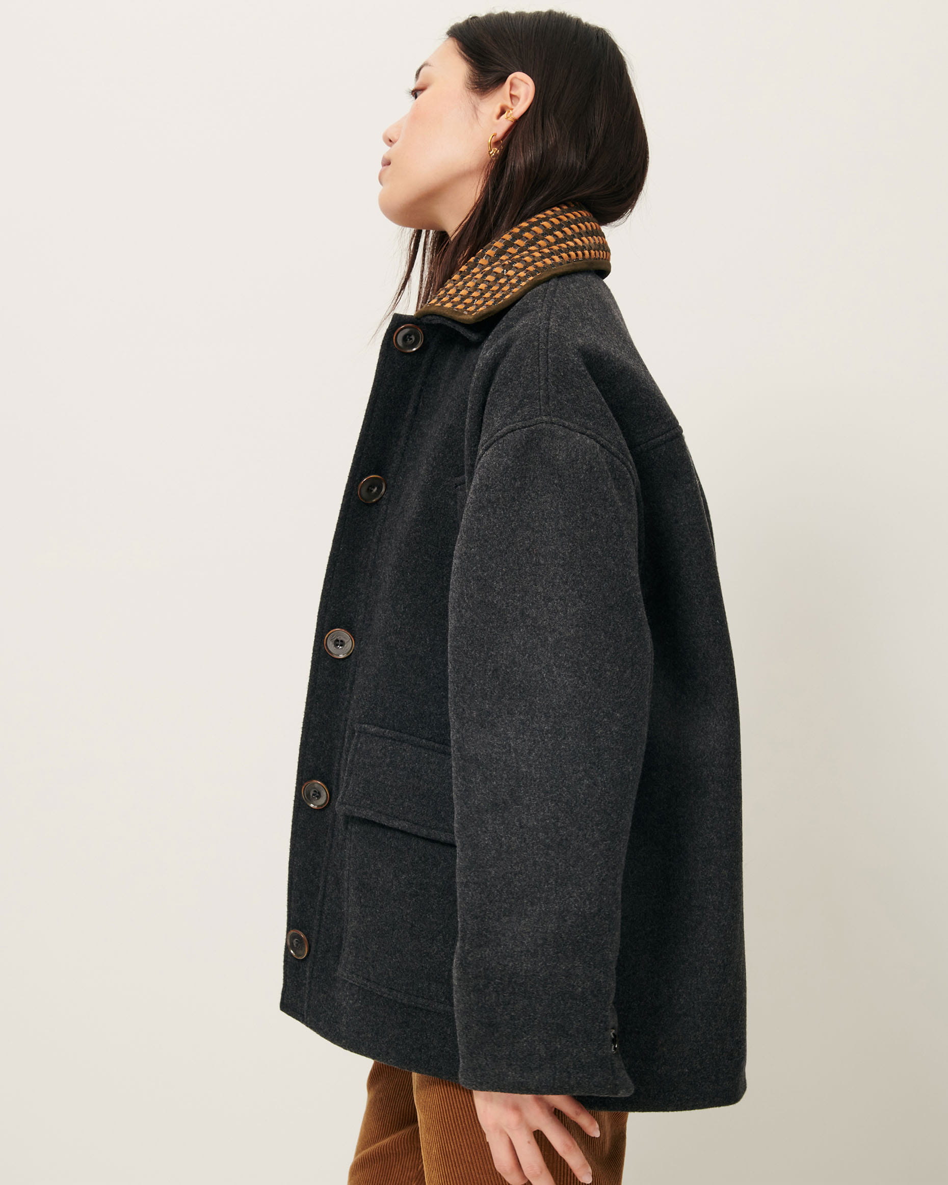 SULLIVAN Carbonella | Coat | SESSÙN Official website