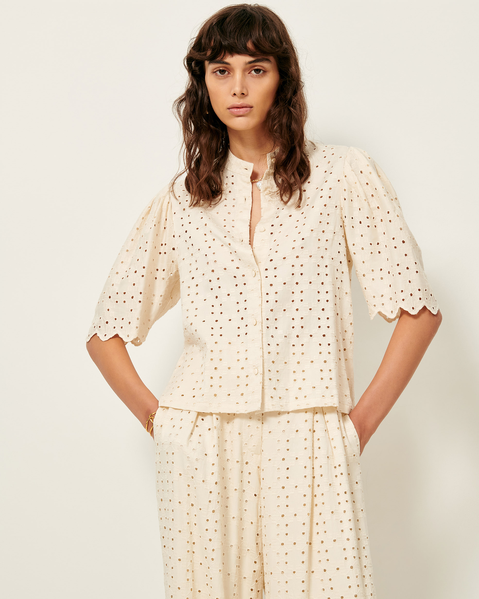 VALLAURI Ivory | Blouse | SESSÙN Official website